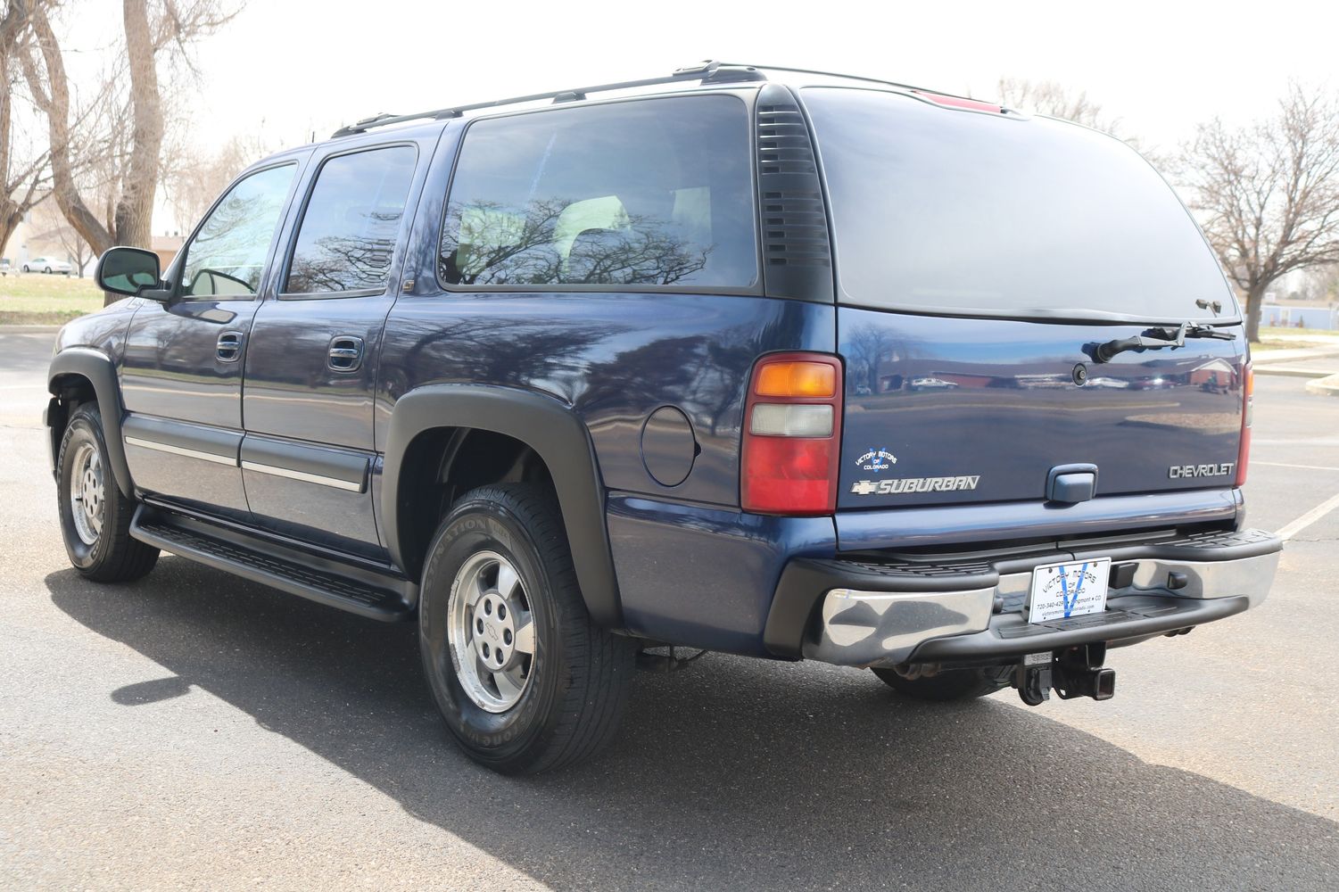 2003 Chevrolet Suburban LT | Victory Motors of Colorado