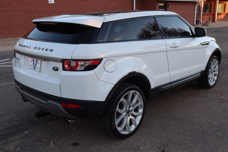 2012 Land Rover Range Rover Evoque Photos