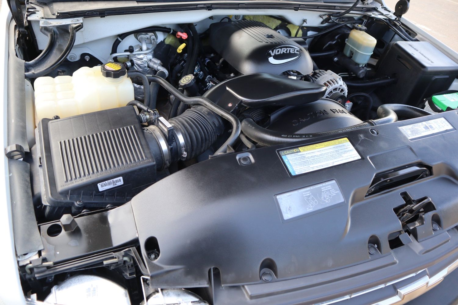 2001 Chevrolet Silverado 1500 LS | Victory Motors of Colorado