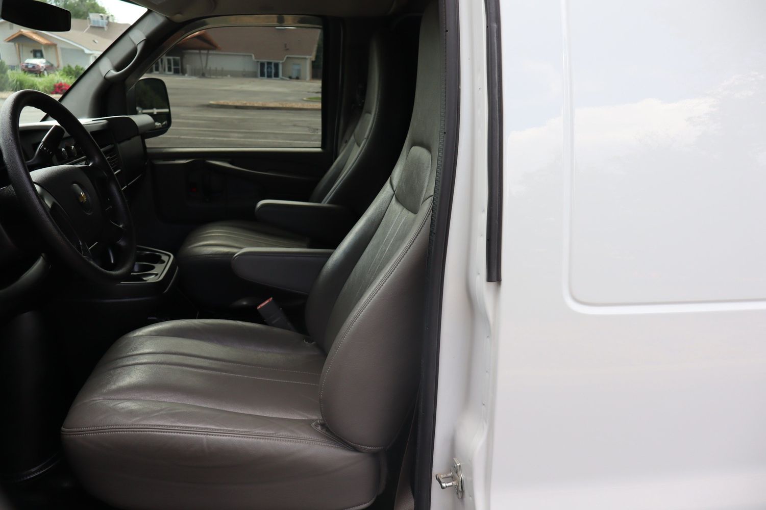 2015 Chevrolet Express Cargo 2500 | Victory Motors of Colorado