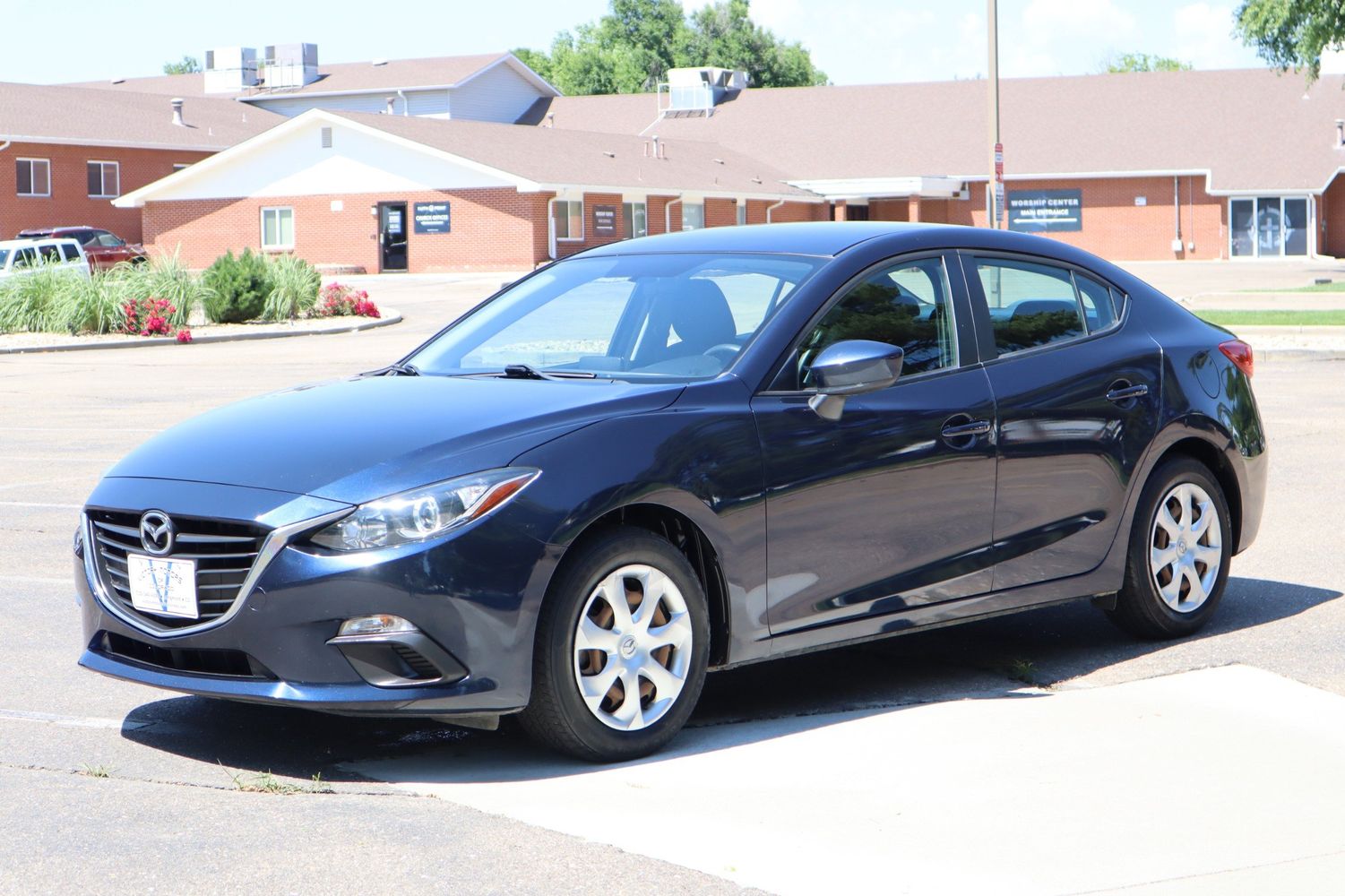 2015 Mazda Mazda3 i Sport | Victory Motors of Colorado