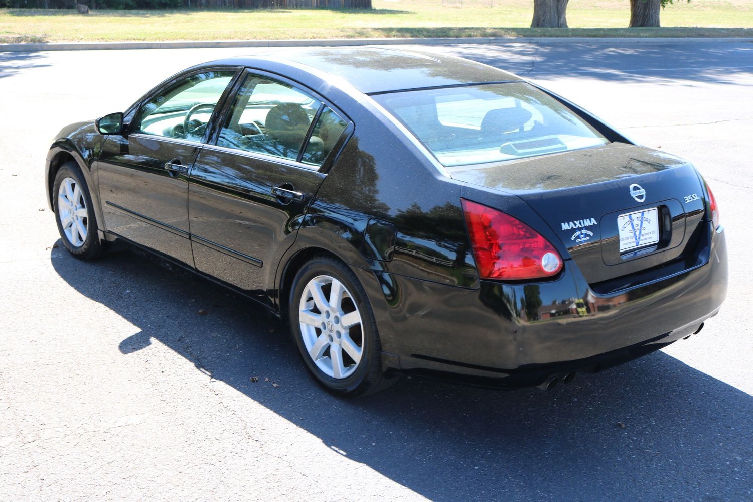 2005 Nissan Maxima 3.5 SL | Victory Motors of Colorado