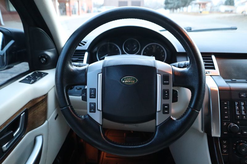 2009 Land Rover Range Rover Sport Photos