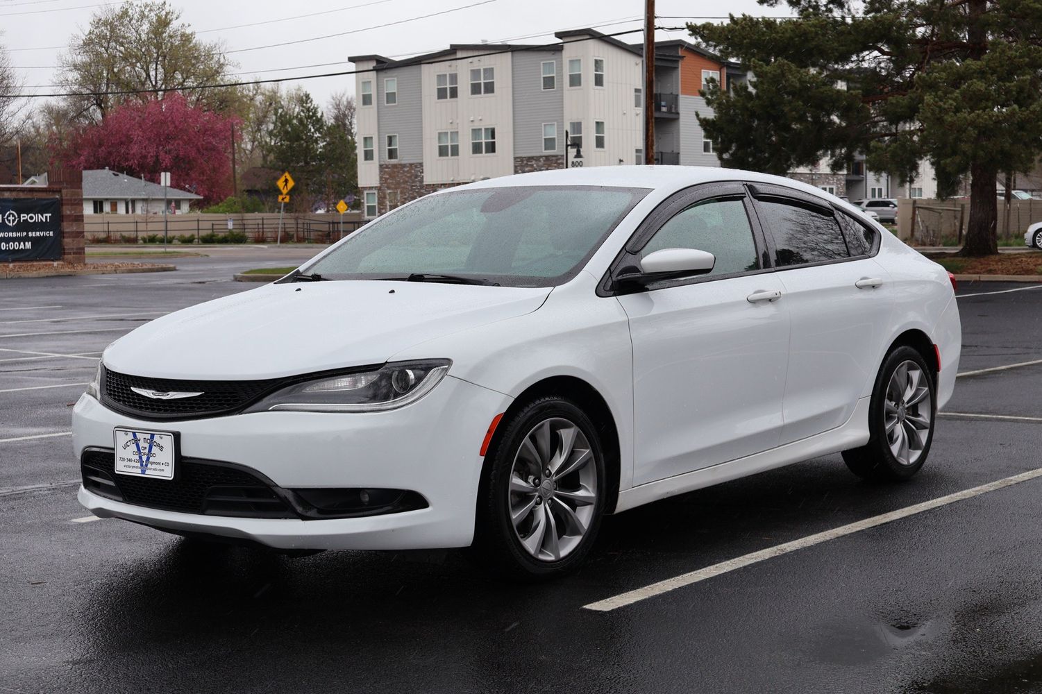 2016 Chrysler 200 S | Victory Motors of Colorado