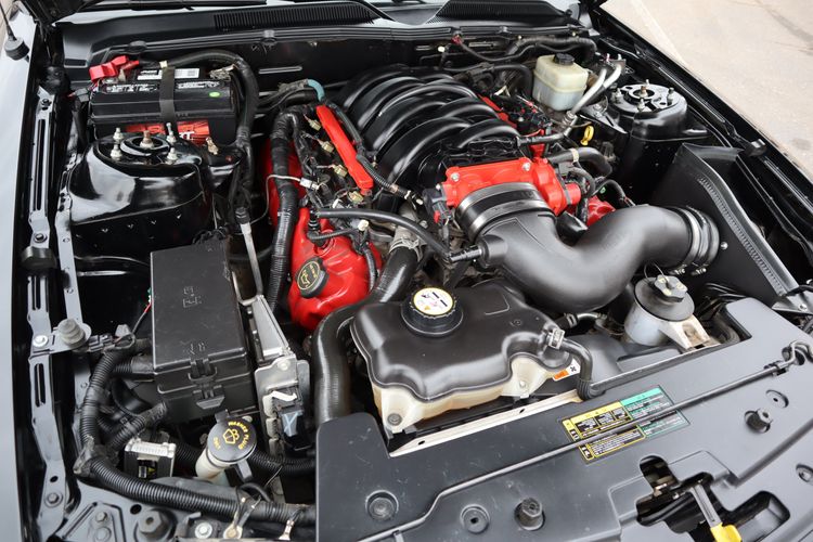 2005 Ford Mustang GT Deluxe | Victory Motors of Colorado