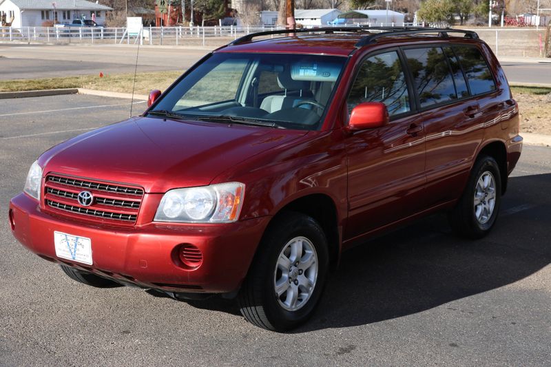 2002 Toyota Highlander Photos
