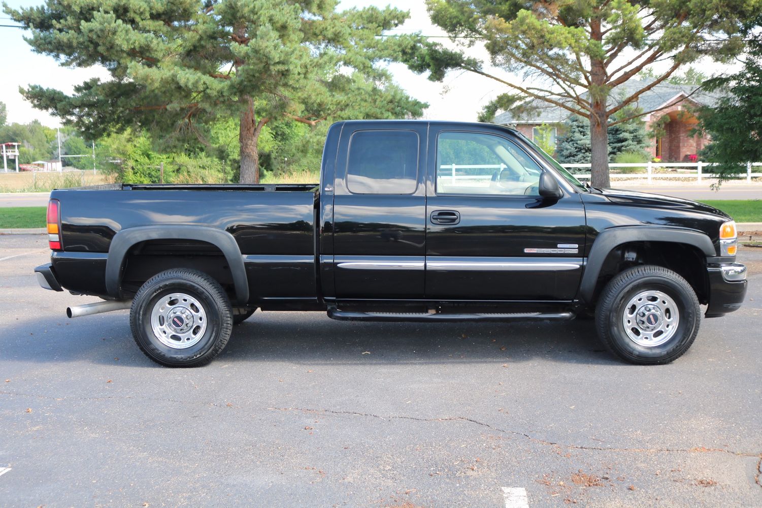 2006 GMC Sierra 2500HD SLT Extended Cab | Victory Motors of Colorado