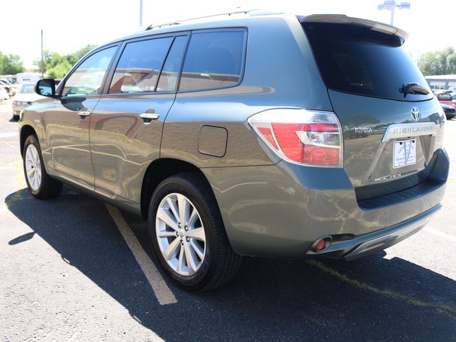 2008 Toyota Highlander Hybrid AWD | Victory Motors of Colorado