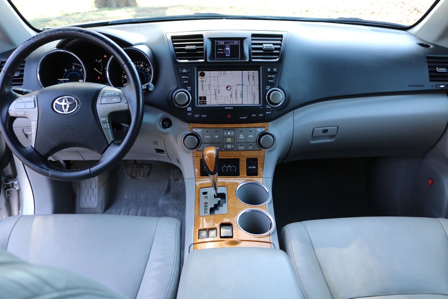 2008 Toyota Highlander Limited Hybrid | Victory Motors of Colorado