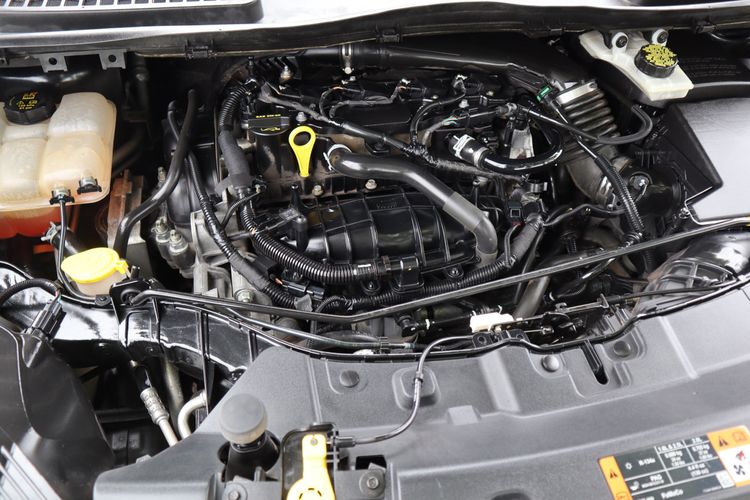 2015 Ford Escape SE | Victory Motors of Colorado