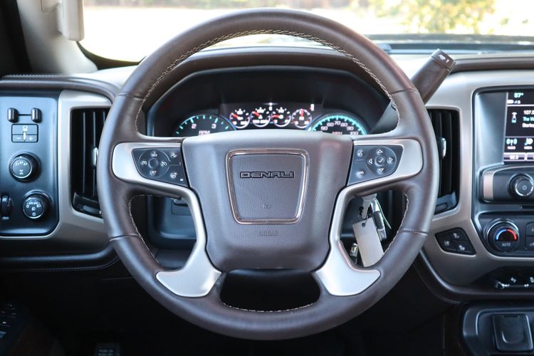2018 GMC Sierra 2500HD Denali | Victory Motors of Colorado