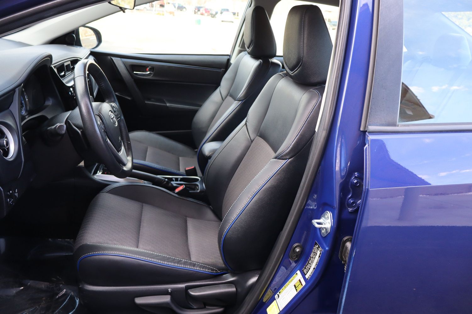 2017 Toyota Corolla SE | Victory Motors of Colorado