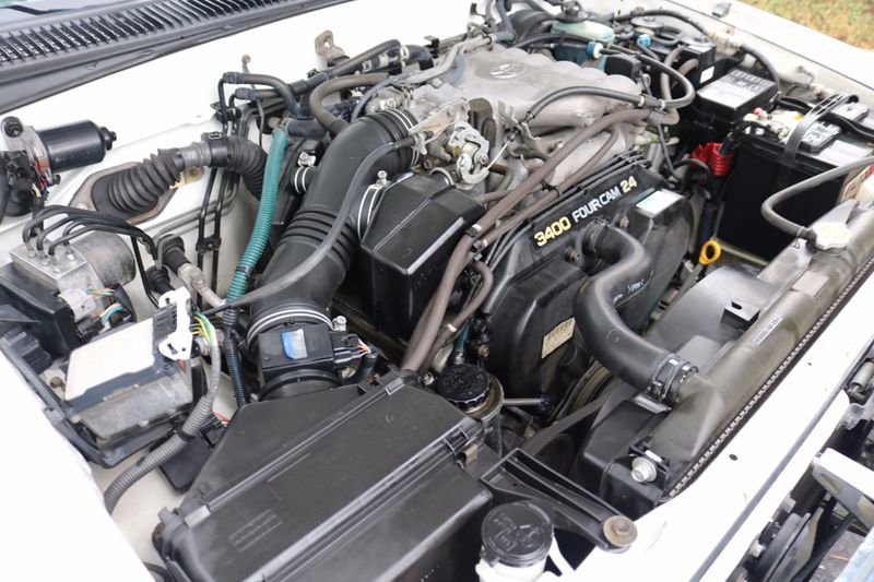 1997 Toyota 4Runner Photos