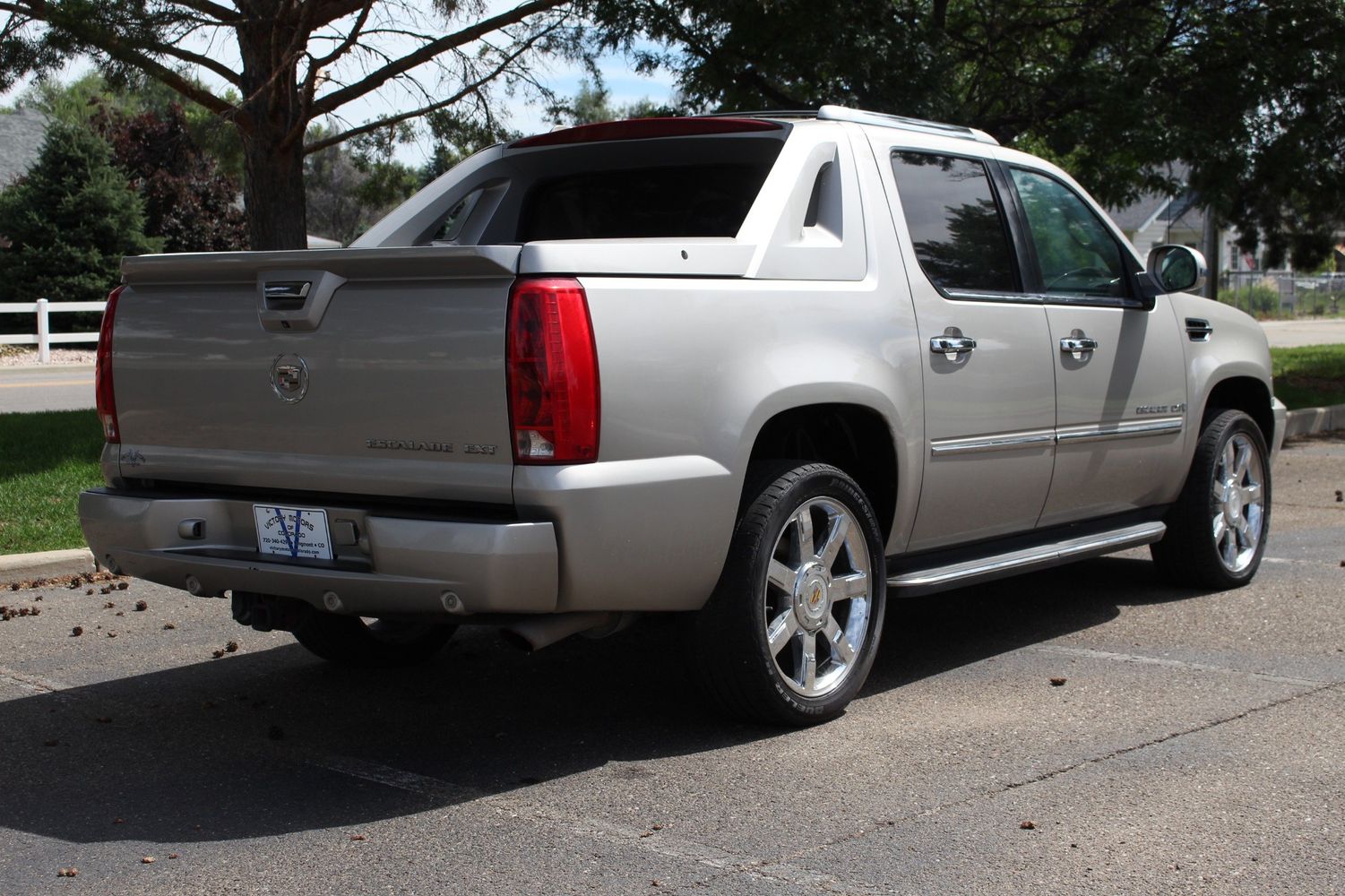 2007 Cadillac Escalade EXT | Victory Motors of Colorado