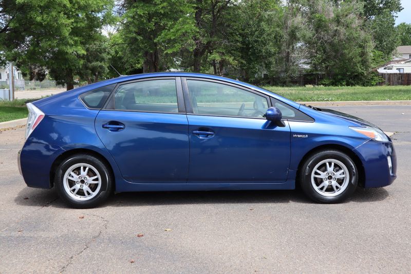 2010 Toyota Prius Photos