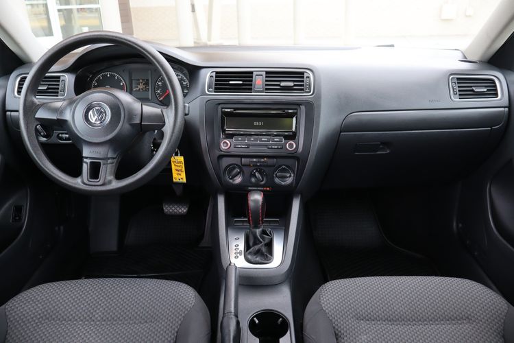 2012 Volkswagen Jetta Base | Victory Motors of Colorado