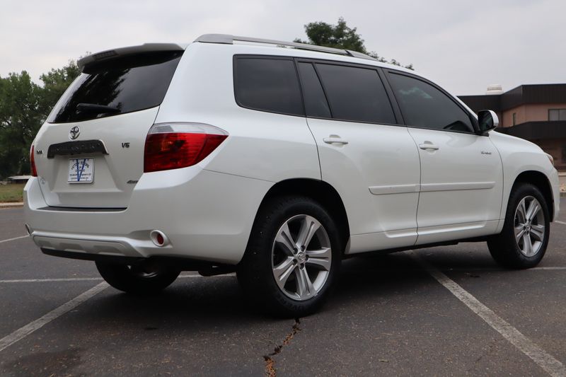 2009 Toyota Highlander Photos