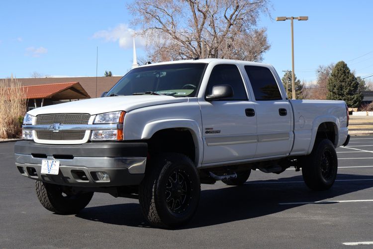 2004 Chevrolet Silverado 2500HD LT | Victory Motors of Colorado