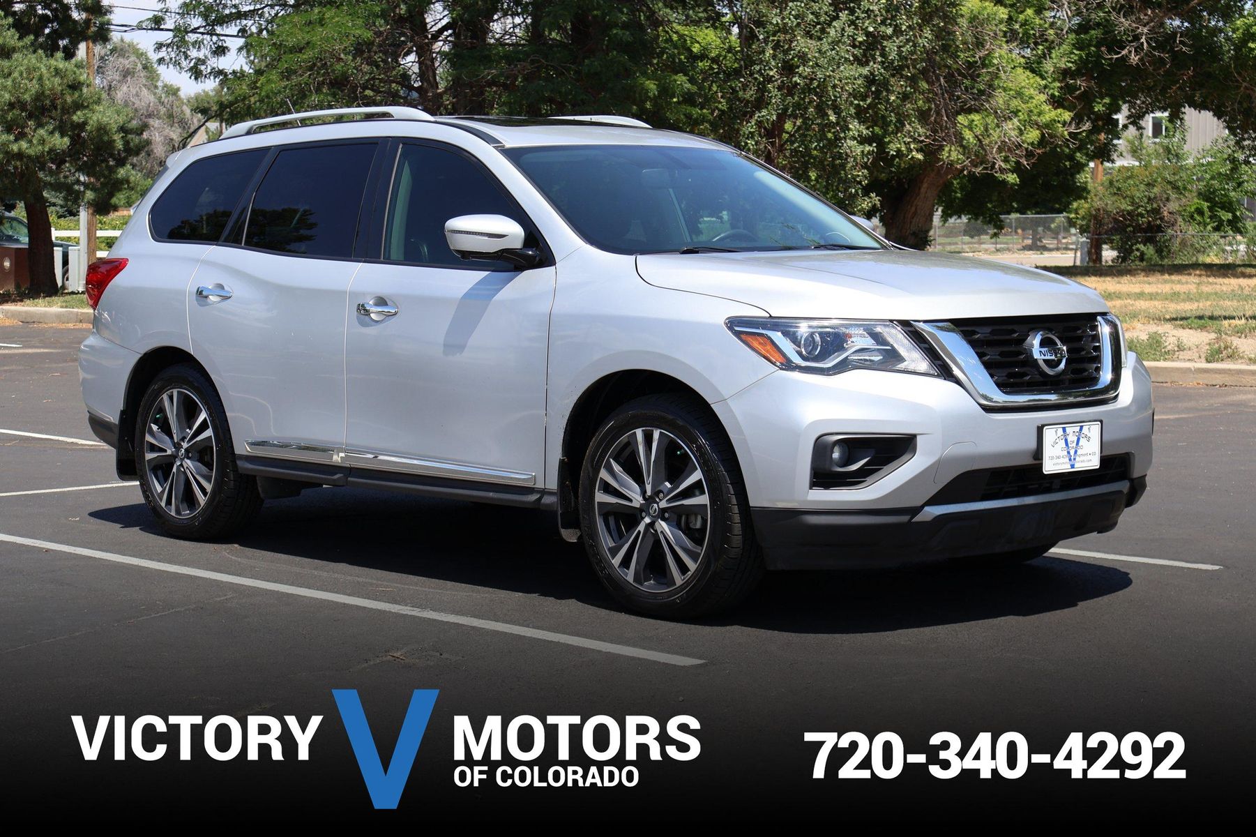 2017 Nissan Pathfinder Platinum | Victory Motors of Colorado