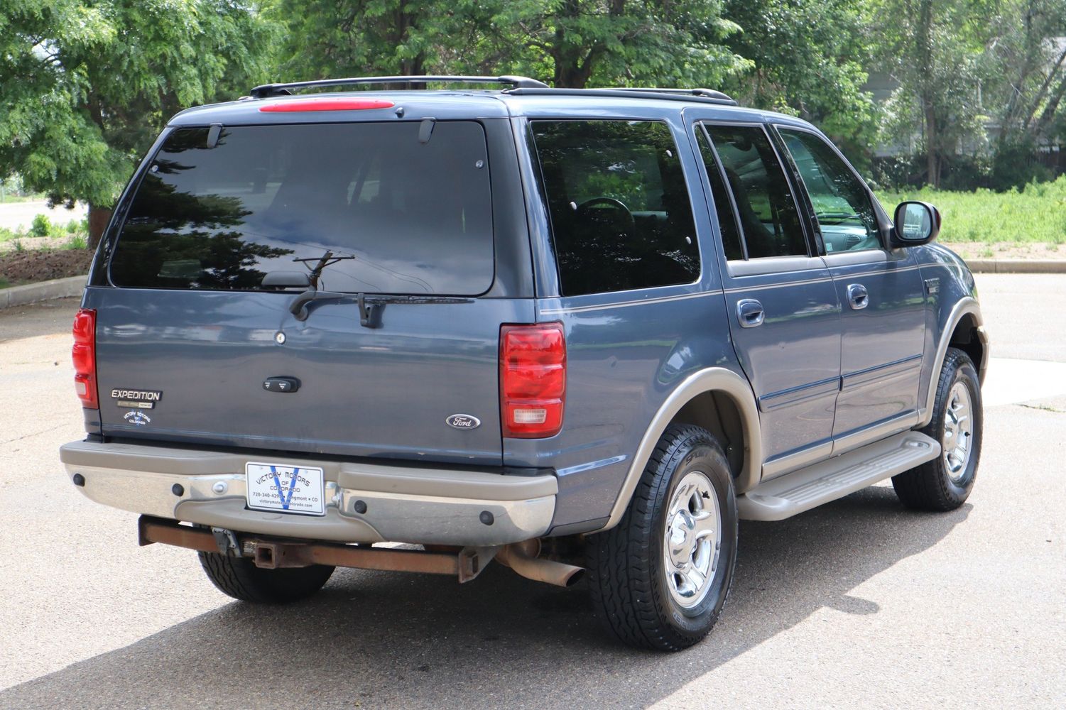 2002 Ford Expedition Eddie Bauer | Victory Motors of Colorado