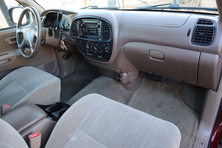 2002 Toyota Tundra SR5 V8 | Victory Motors of Colorado