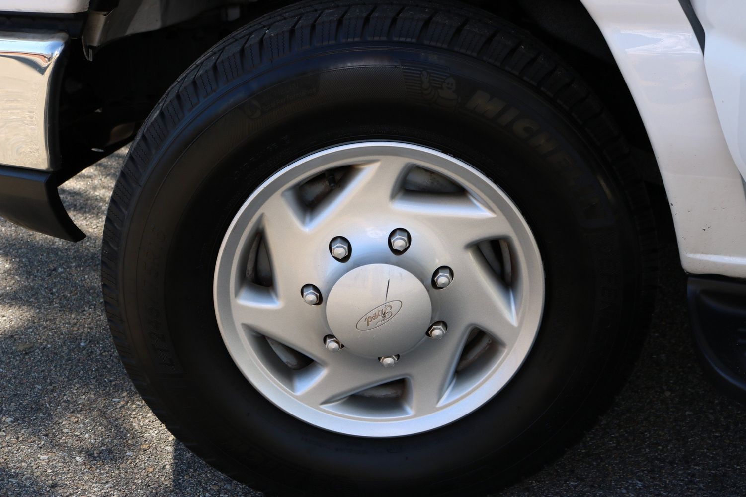 2013 Ford E-350 E-Series XLT | Victory Motors of Colorado