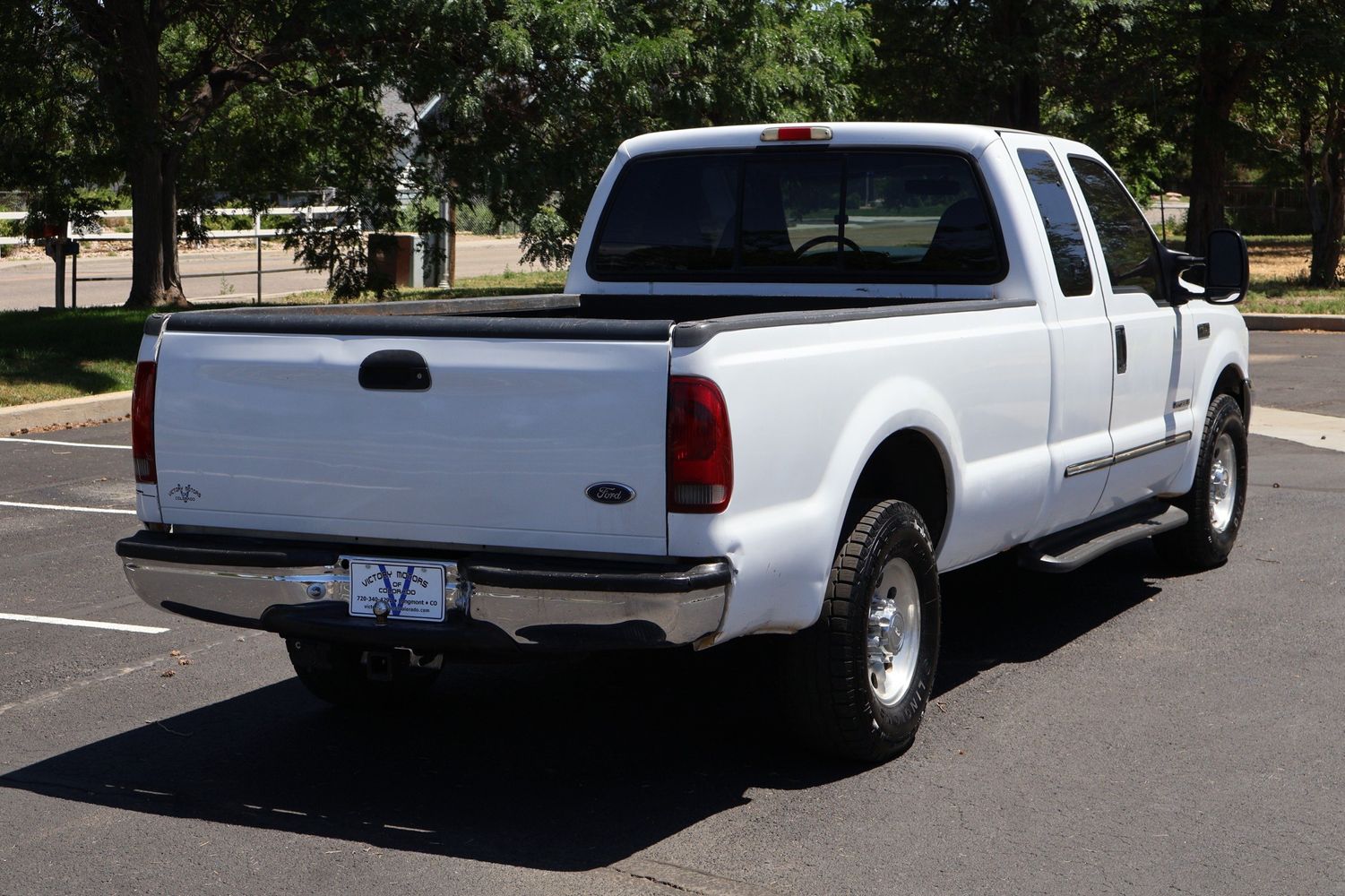 2000 Ford F-250 Super Duty XLT | Victory Motors of Colorado