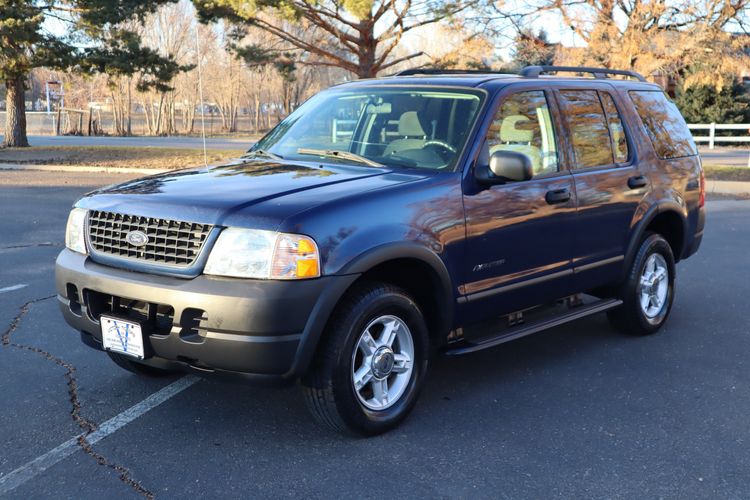 2004 Ford Explorer XLS | Victory Motors of Colorado