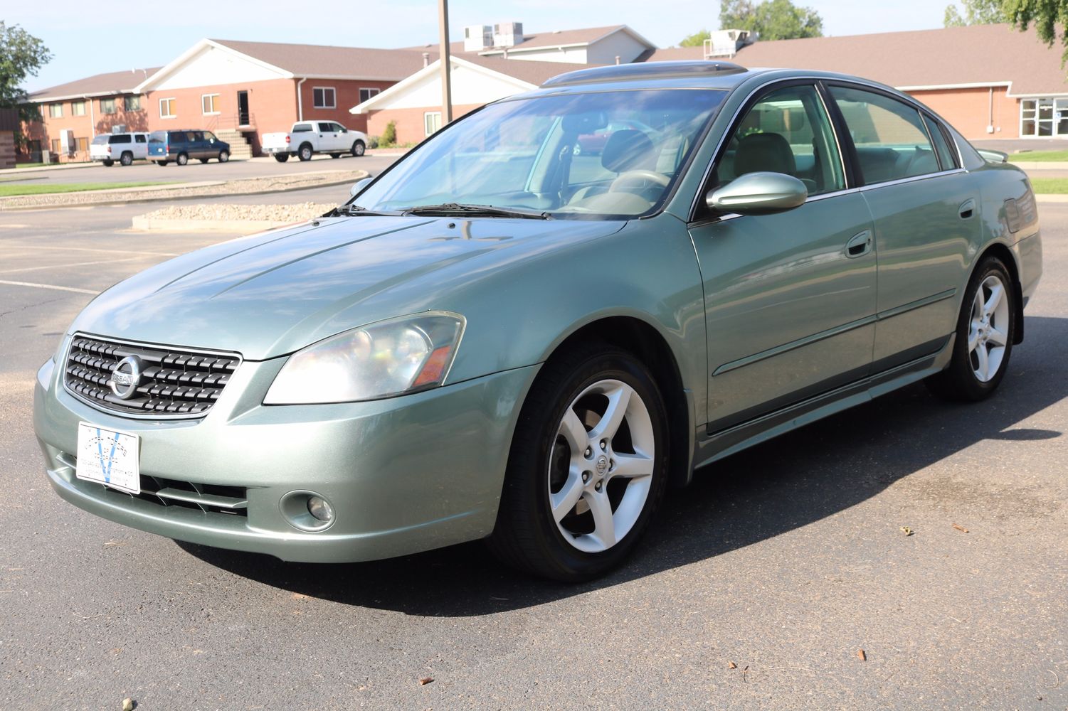 2005 Nissan Altima 3.5 SE | Victory Motors of Colorado
