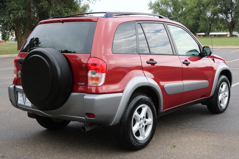 2002 Toyota RAV4 Photos