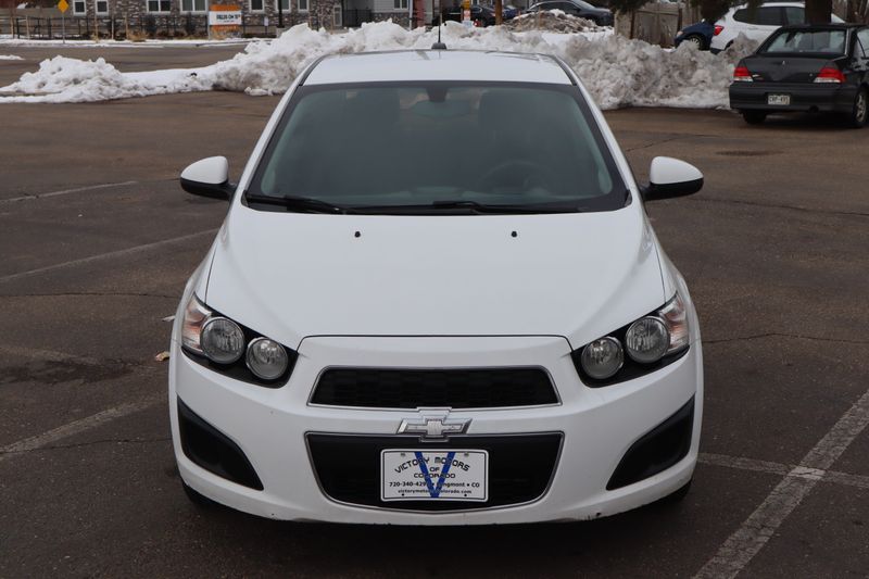 2016 Chevrolet Sonic Photos
