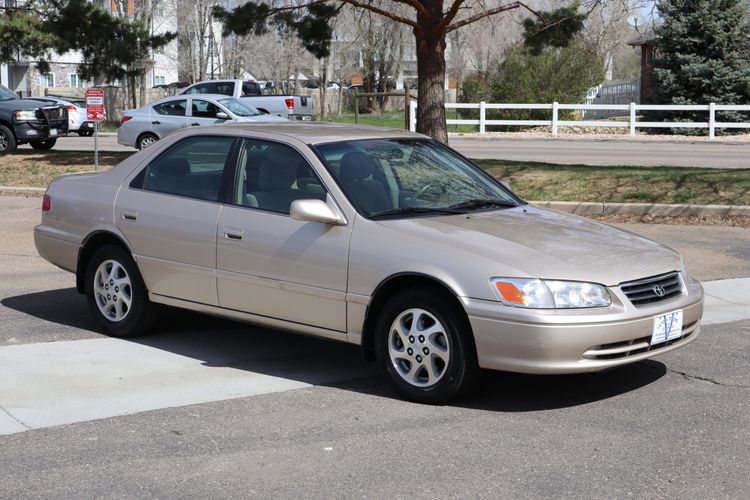 2000 Toyota Camry LE V6 | Victory Motors of Colorado