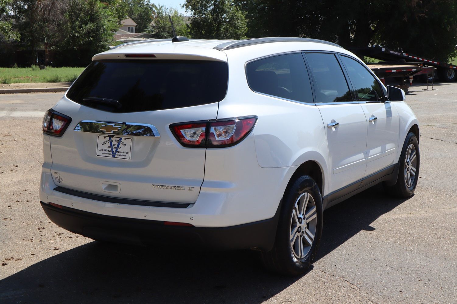 2016 Chevrolet Traverse LT | Victory Motors of Colorado