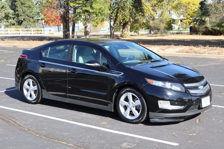 2013 Chevrolet Volt Premium | Victory Motors of Colorado