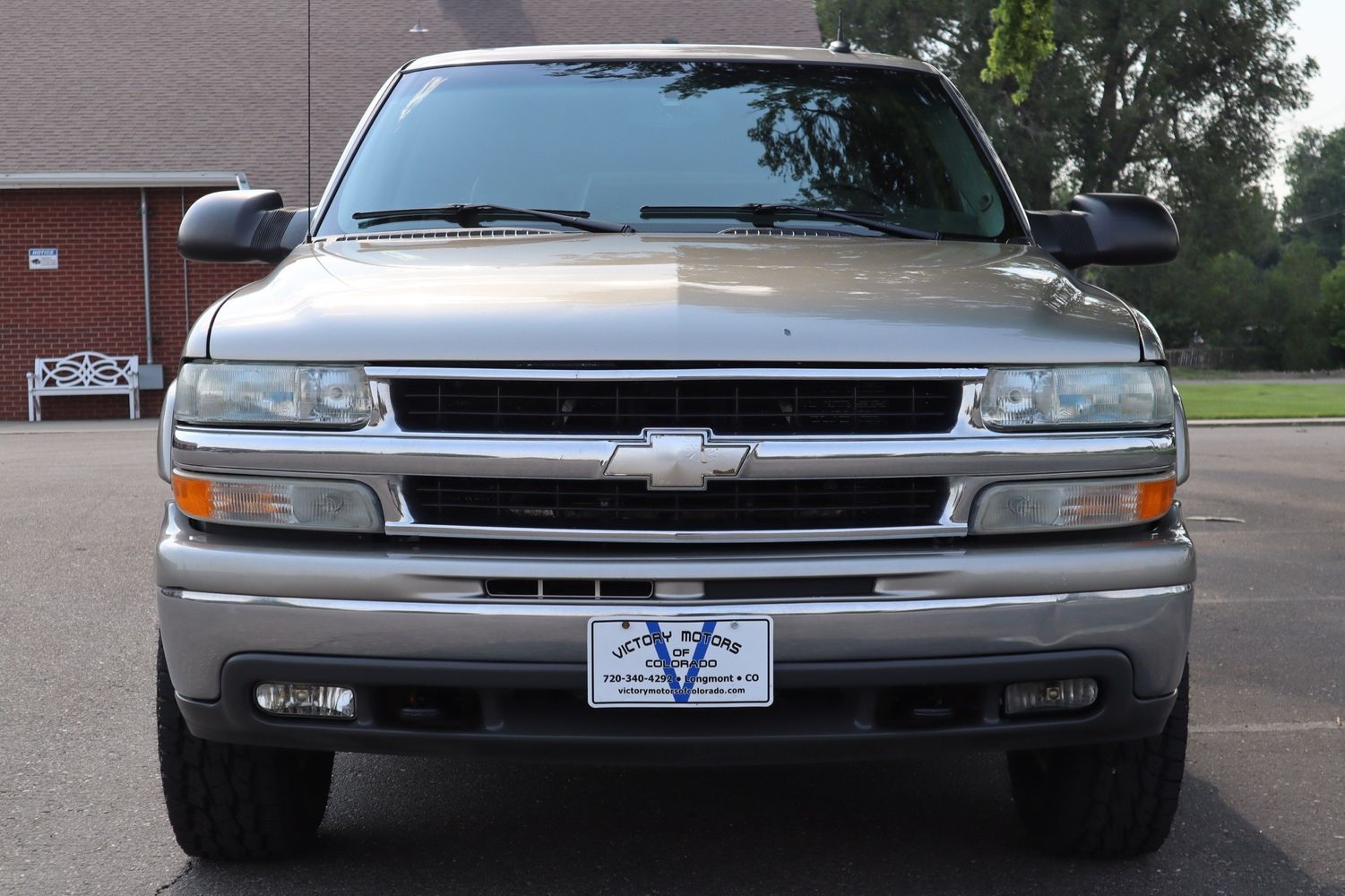 2003 Chevrolet Suburban 2500 LT | Victory Motors of Colorado