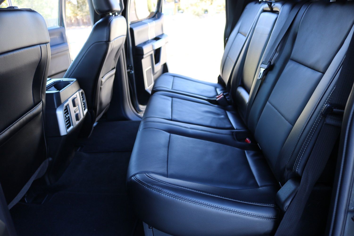 2017 Ford F-350 Super Duty Lariat | Victory Motors of Colorado