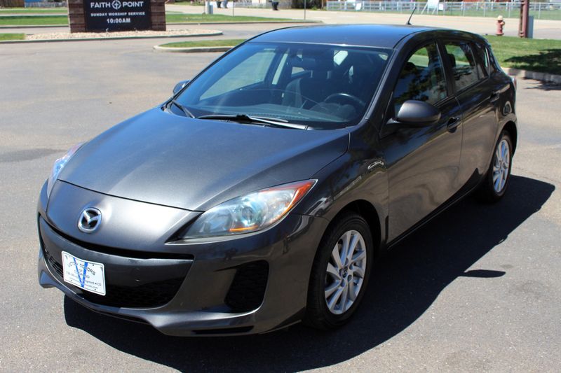 2013 Mazda Mazda3 Photos
