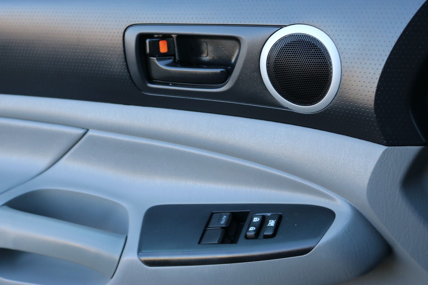 2013 Toyota Tacoma SR5 | Victory Motors of Colorado