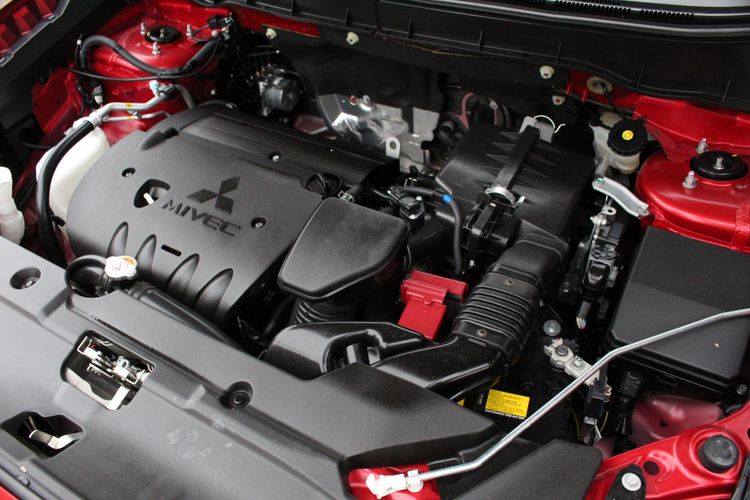 2018 Mitsubishi Outlander Sport 2.4 SE | Victory Motors of Colorado