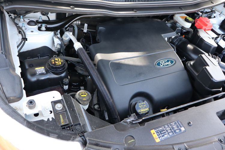 2013 Ford Explorer Base | Victory Motors of Colorado