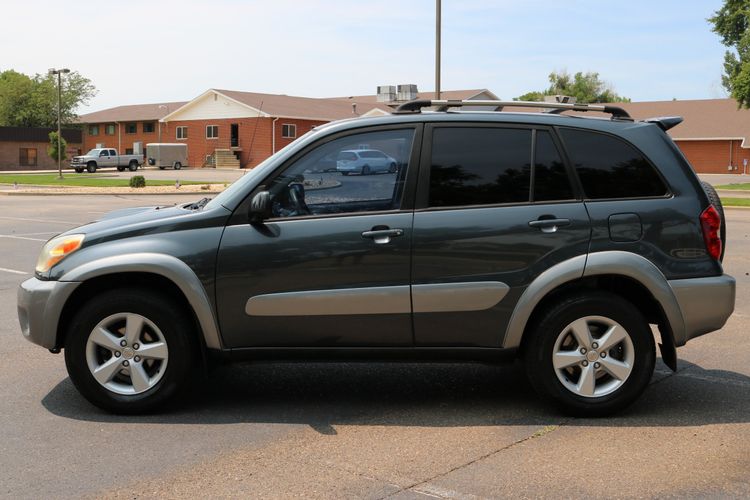 2004 Toyota RAV4 AWD | Victory Motors of Colorado