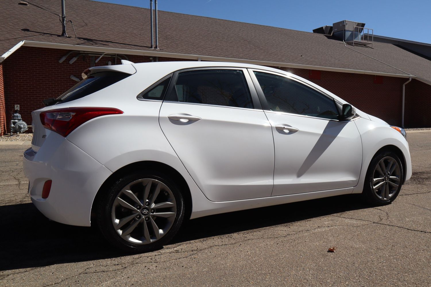 2016 Hyundai Elantra GT Base | Victory Motors of Colorado