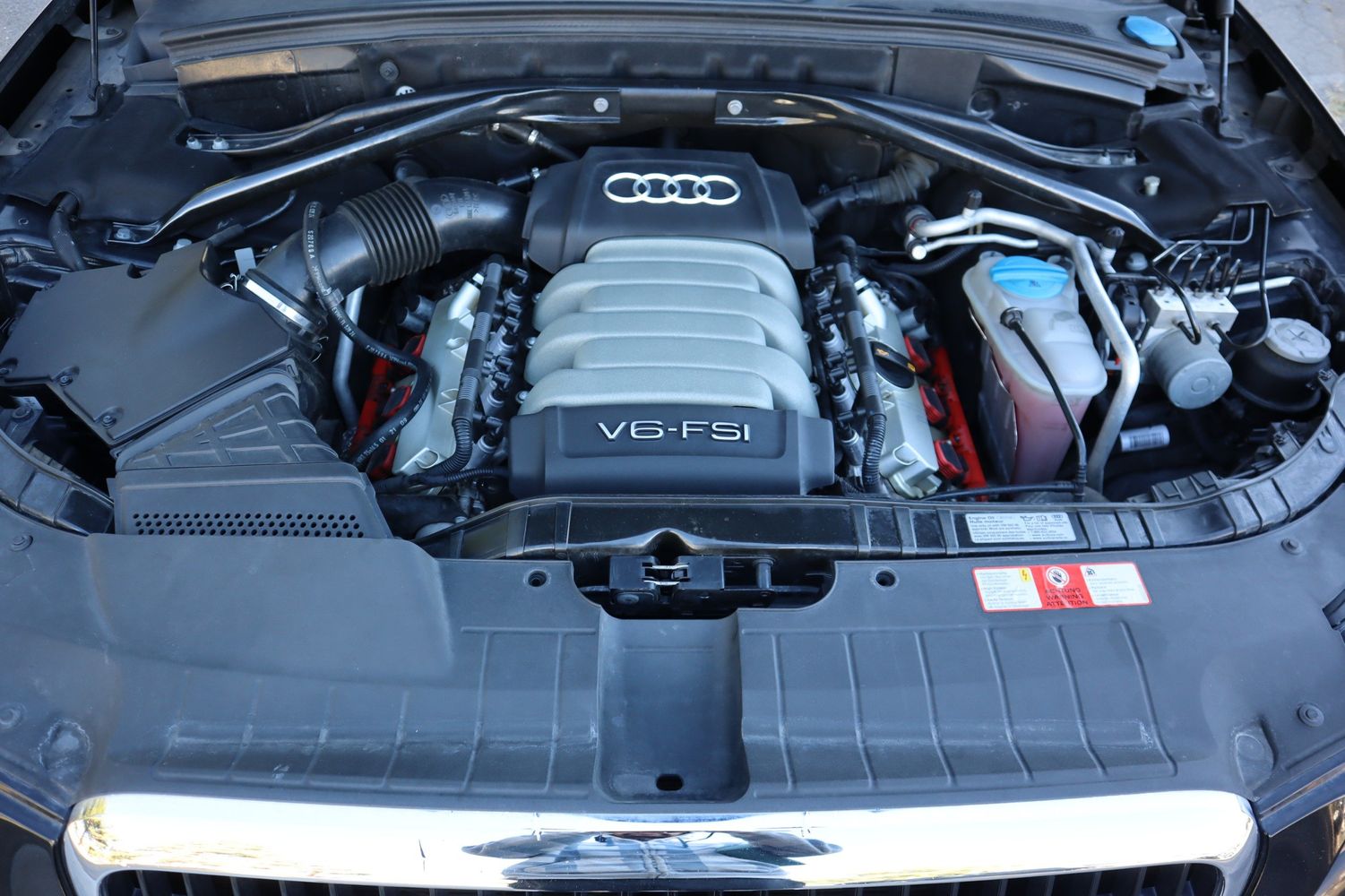 2010 Audi Q5 3.2 quattro Premium | Victory Motors of Colorado