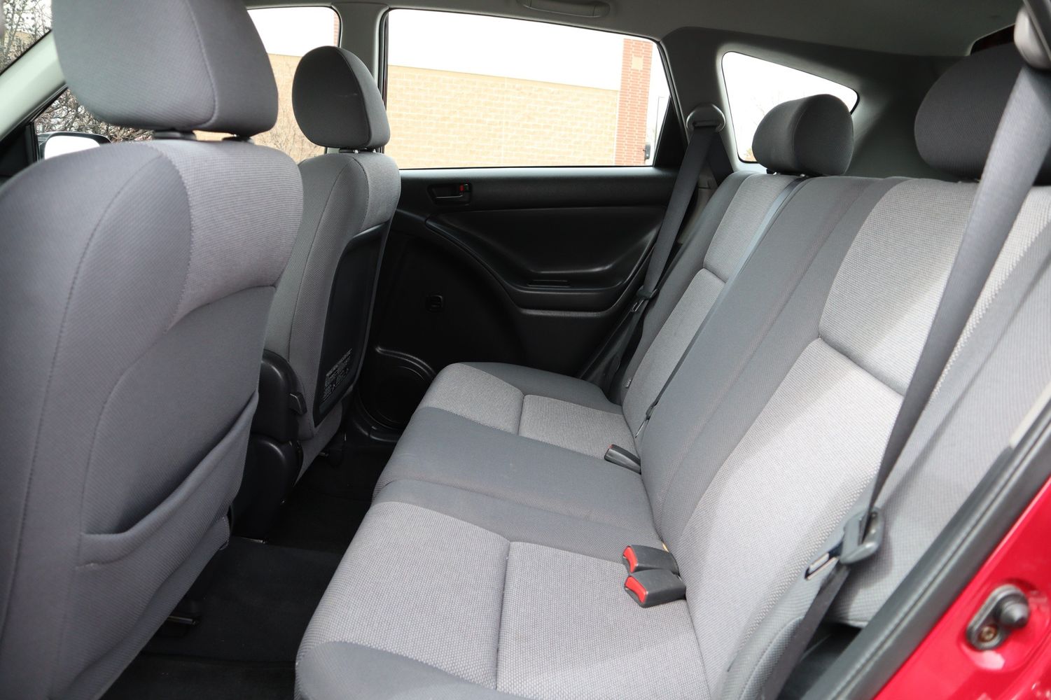 2004 Pontiac Vibe Base | Victory Motors of Colorado