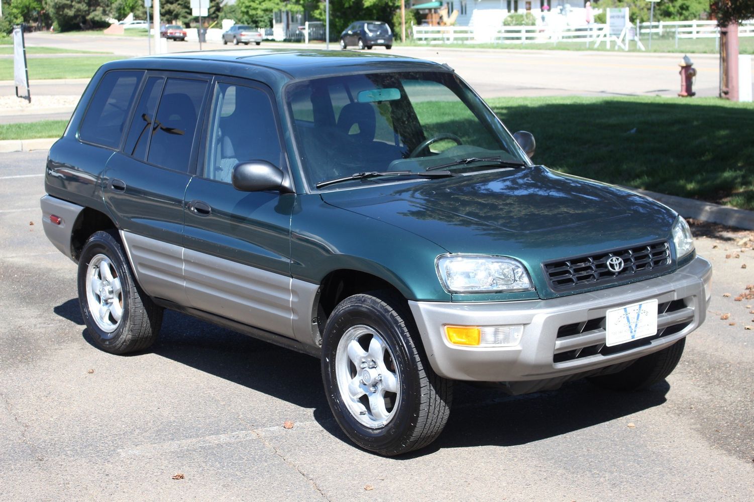 1998 Toyota RAV4 | Victory Motors of Colorado