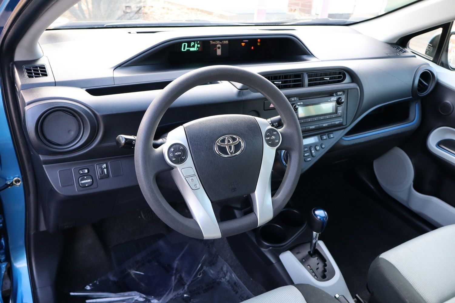 2013 Toyota Prius c Three | Victory Motors of Colorado