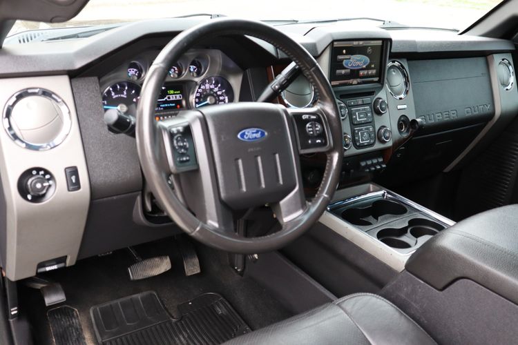 2016 Ford F-250 Super Duty Lariat | Victory Motors of Colorado