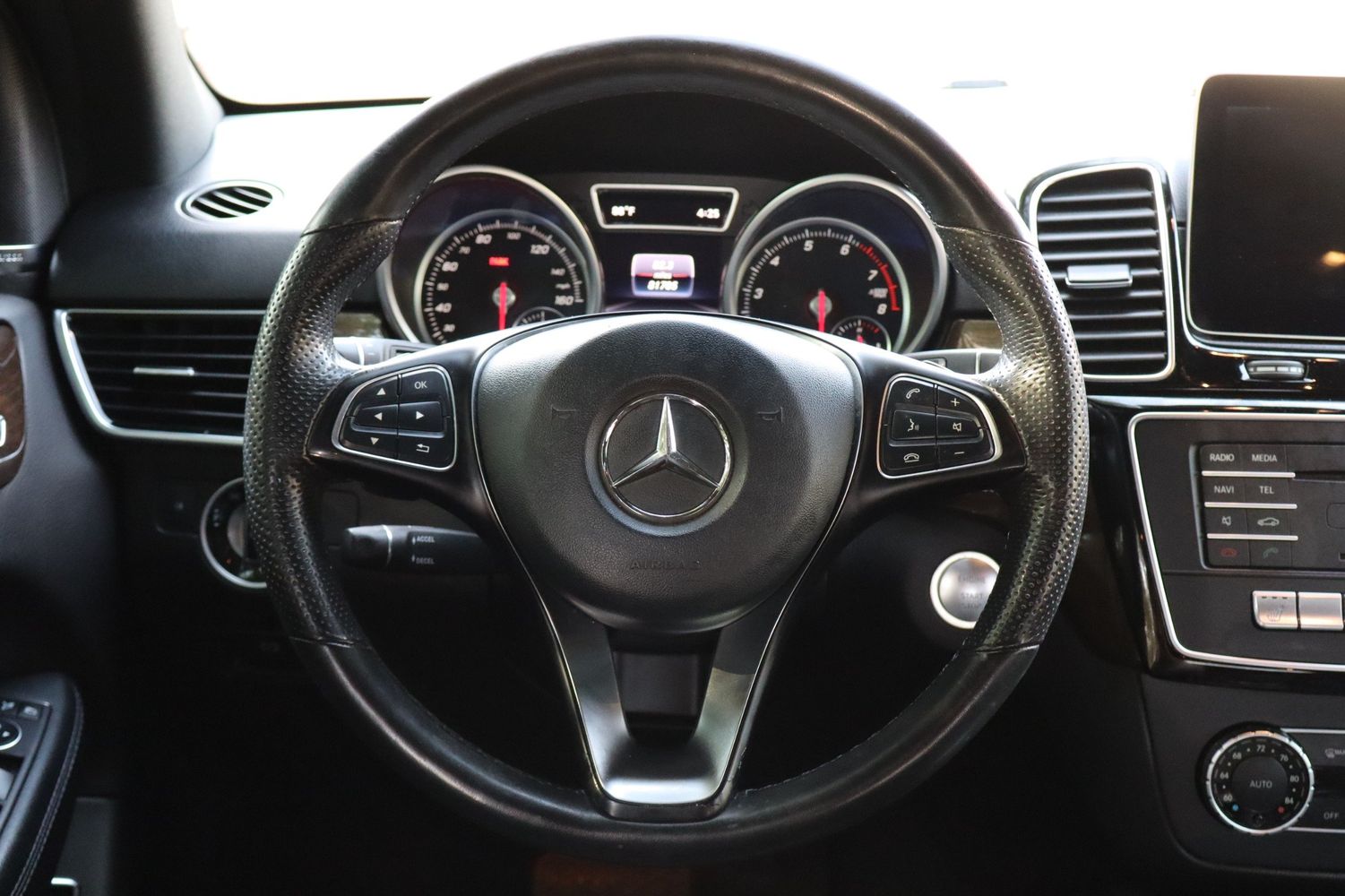 2017 Mercedes-Benz GLE GLE 350 4MATIC | Victory Motors of Colorado