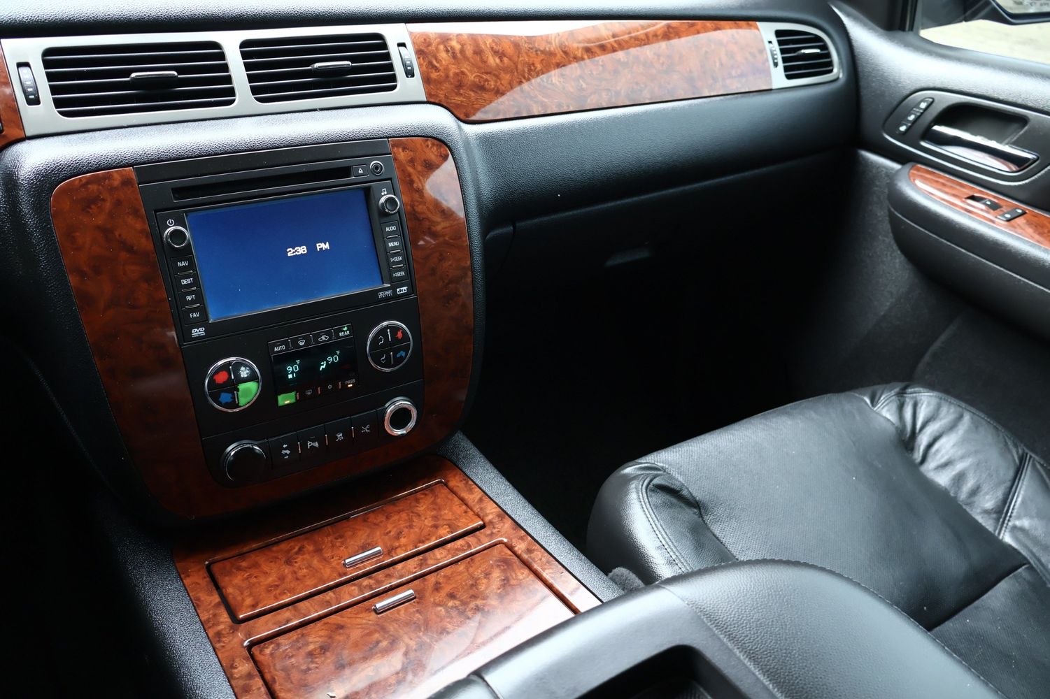 2009 Chevrolet Tahoe LTZ | Victory Motors of Colorado