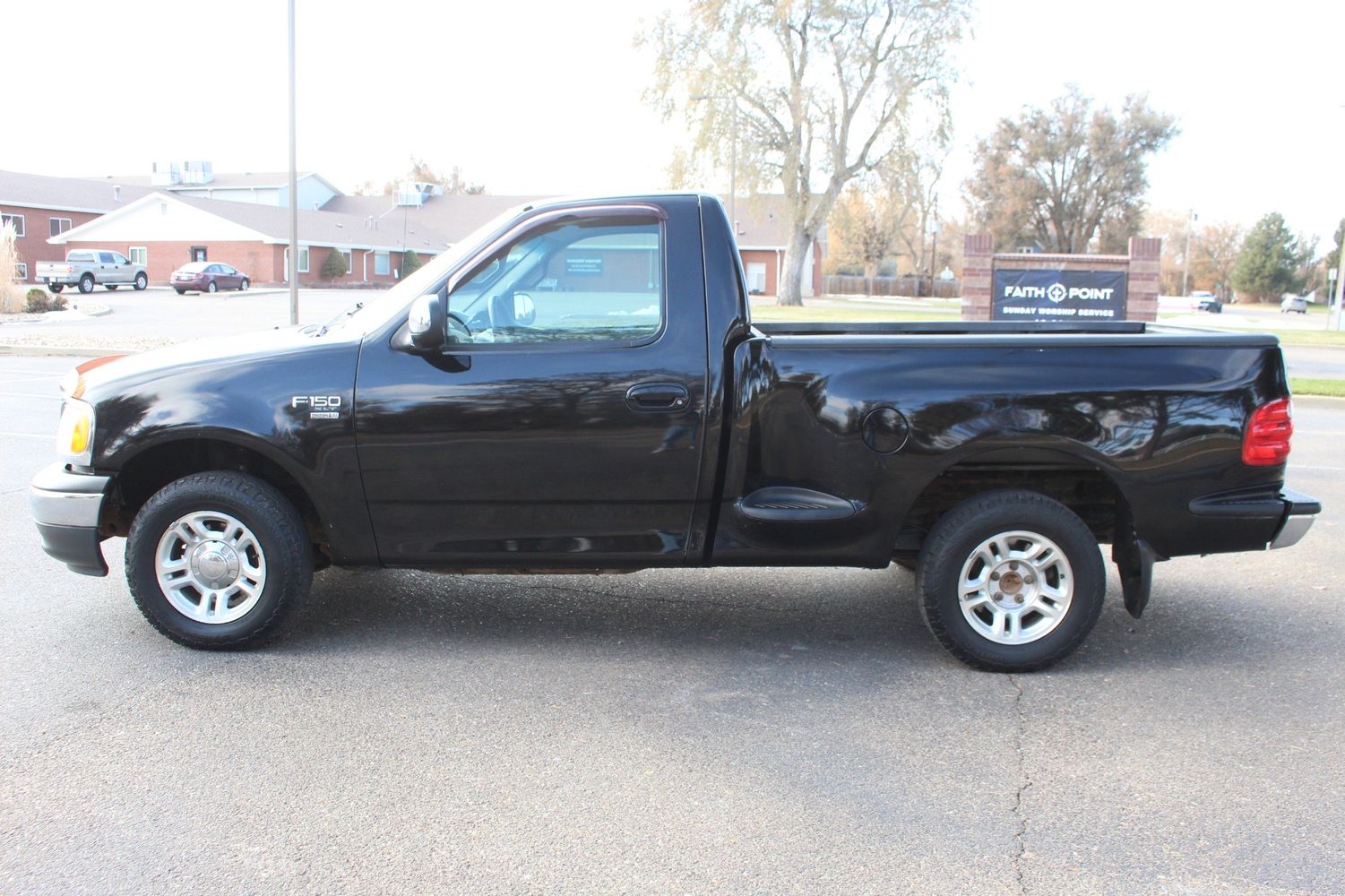 2000 Ford F-150 XL | Victory Motors of Colorado